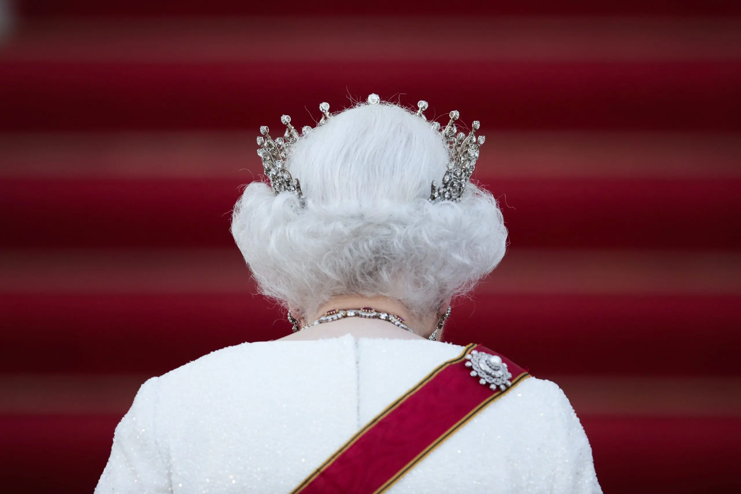 Momentos clave en la vida de la reina Isabel II - PaginaUno.Do - Toda ...